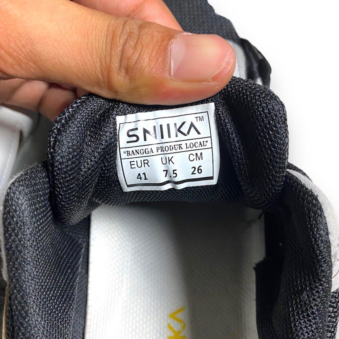 Sniika shoes, Men's Fashion, Footwear, Sneakers on Carousell