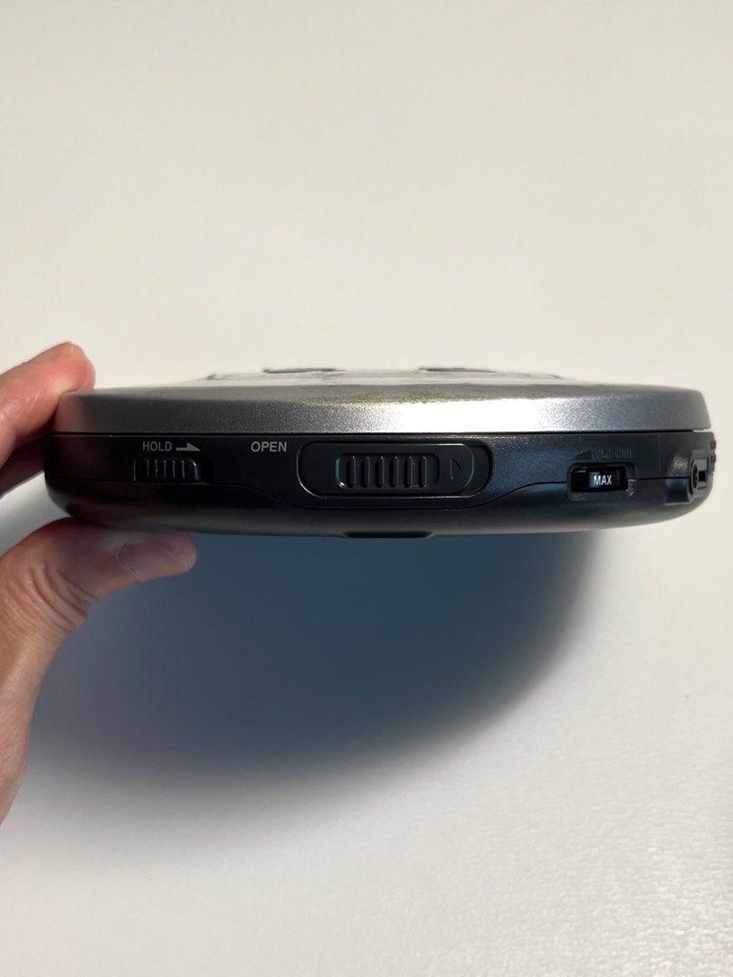 Sony Discman ESP CD Compact Player, Audio, Portable Music Players on ...