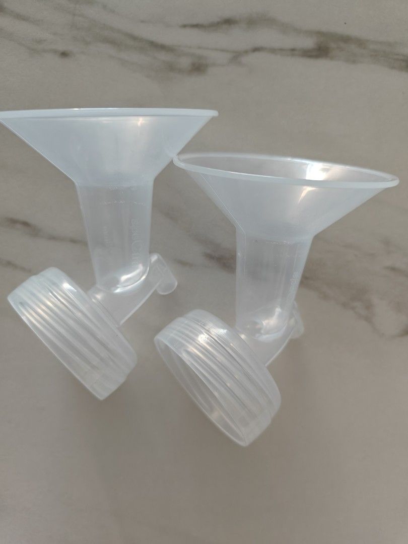 Spectra flange 28 mm, Babies & Kids, Nursing & Feeding, Breastfeeding ...