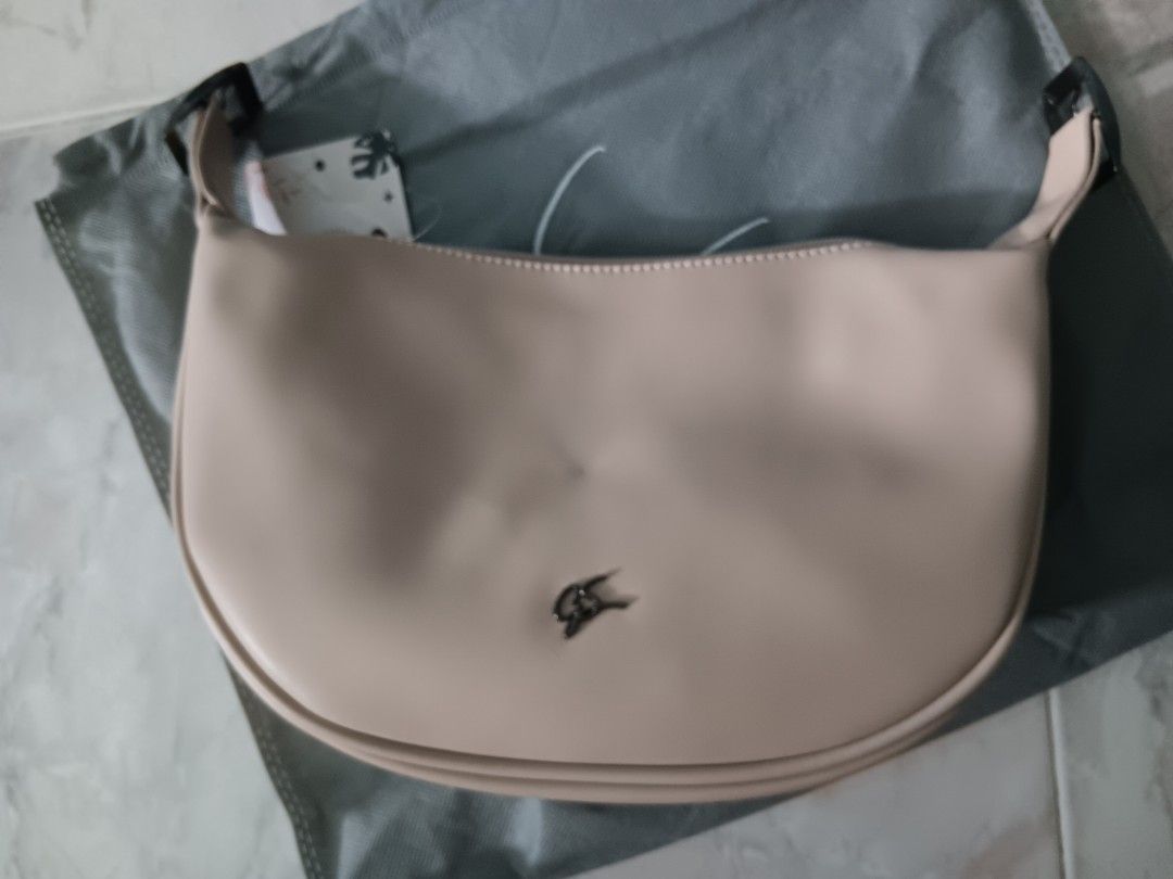 TGS Hilda Bag, Women's Fashion, Bags & Wallets, Cross-body Bags on ...