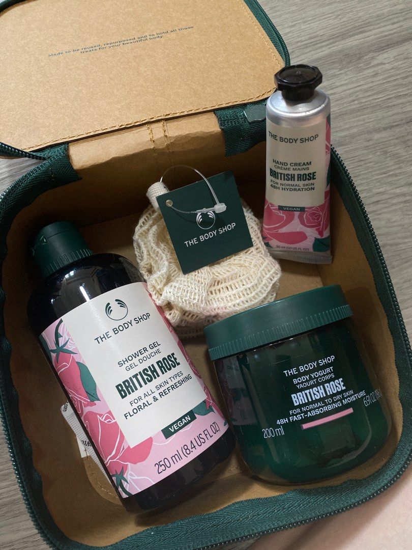 The Body Shop Gift Bath Set, Beauty & Personal Care, Bath & Body, Bath ...