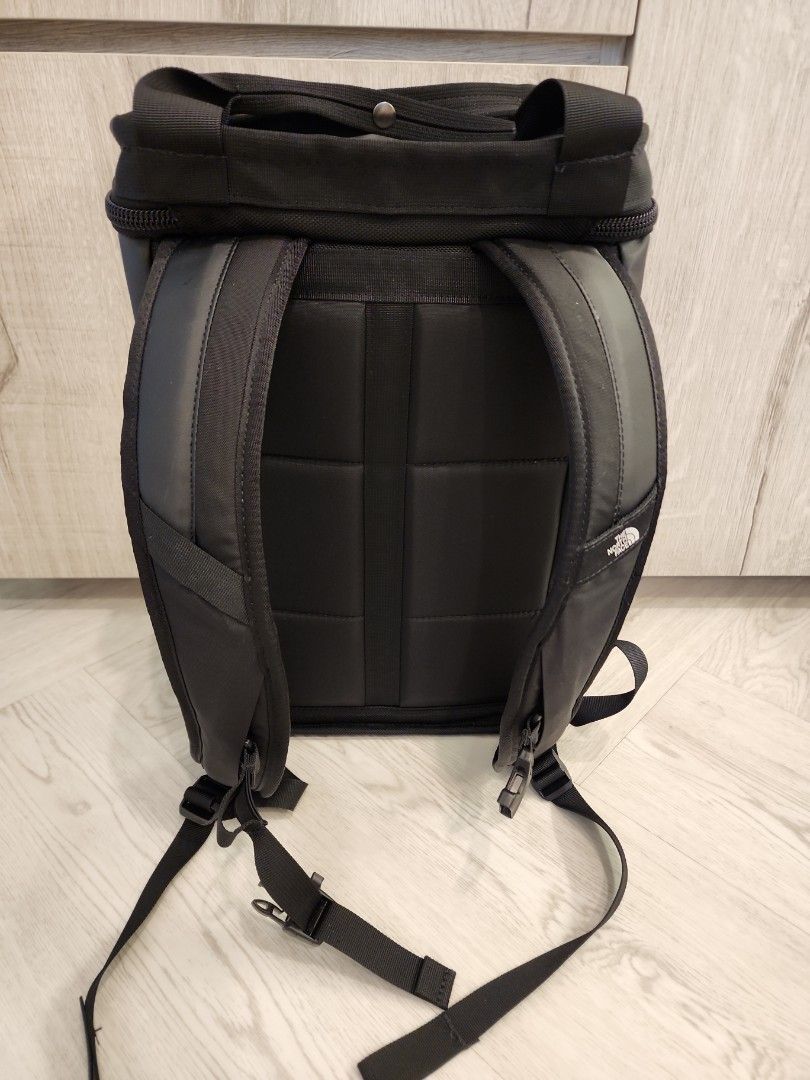 The North Face laptop backpack, Men's Fashion, Bags, Backpacks on Carousell