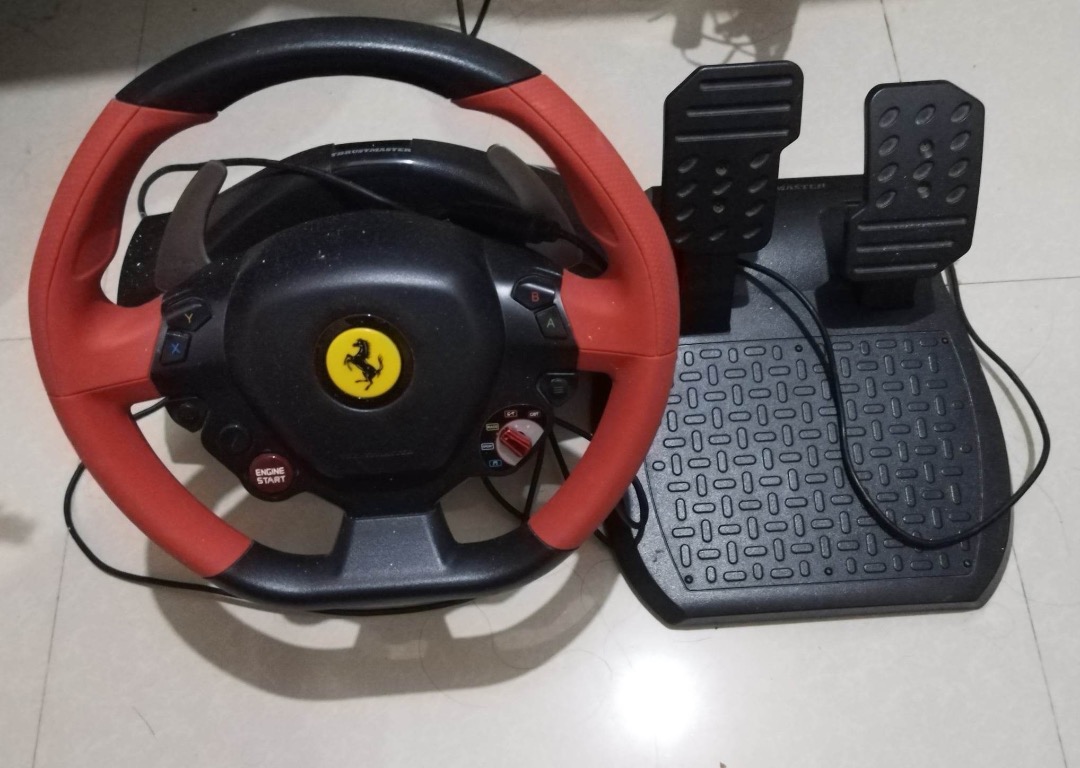 Thrustmaster Ferrari 458 Spider Racing Wheel (Xbox Series X/S & One ...