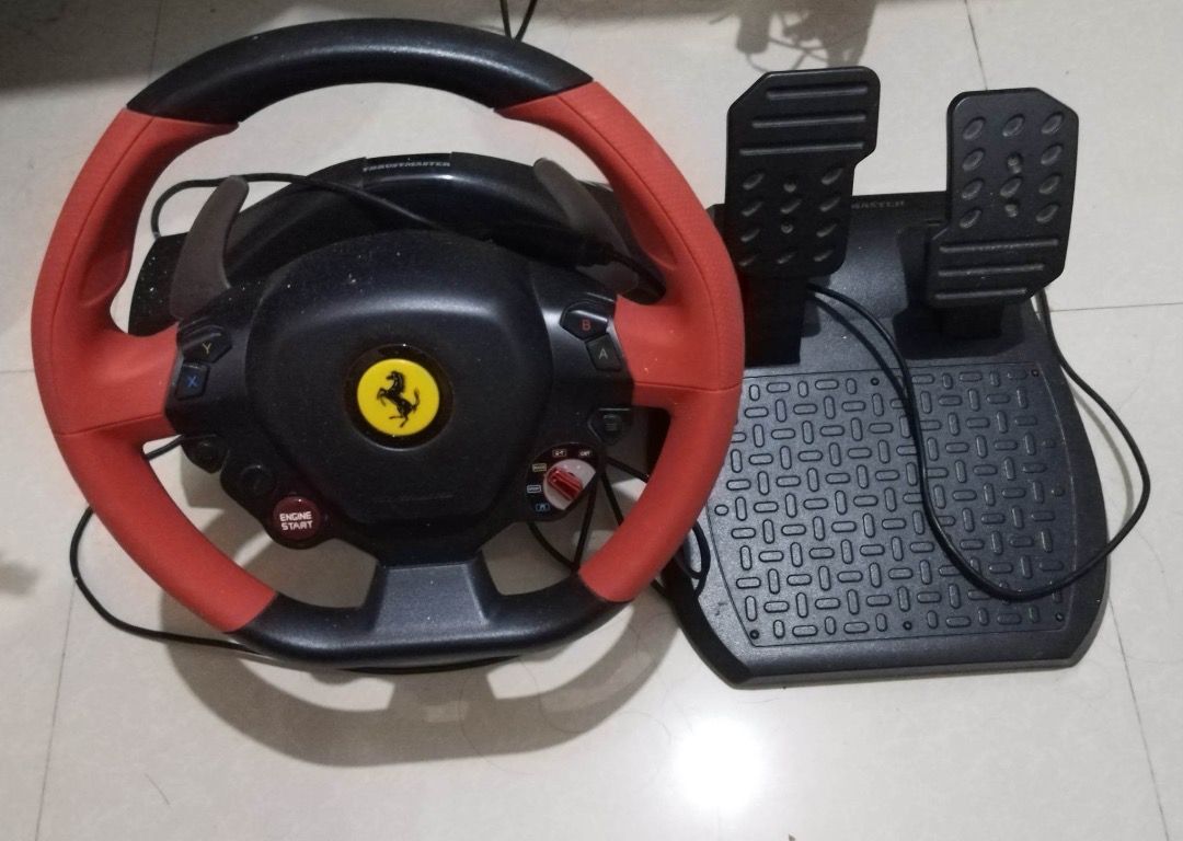 Thrustmaster Ferrari 458 Spider Racing Wheel (Xbox Series X/S & One ...