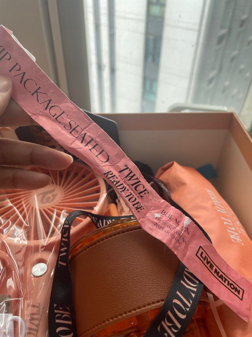 TWICE Ready To Be VIP Gift, Hobbies & Toys, Memorabilia & Collectibles ...