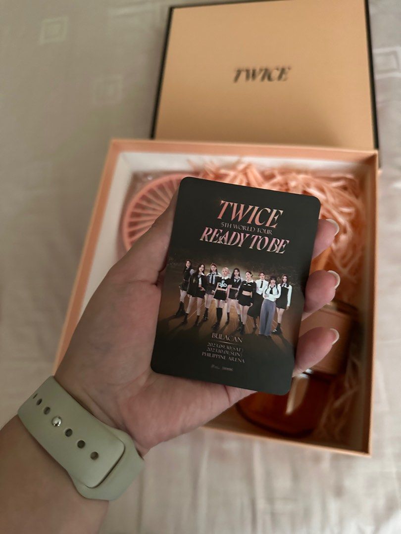 Twice Ready to Be VIP Package, Hobbies & Toys, Memorabilia ...
