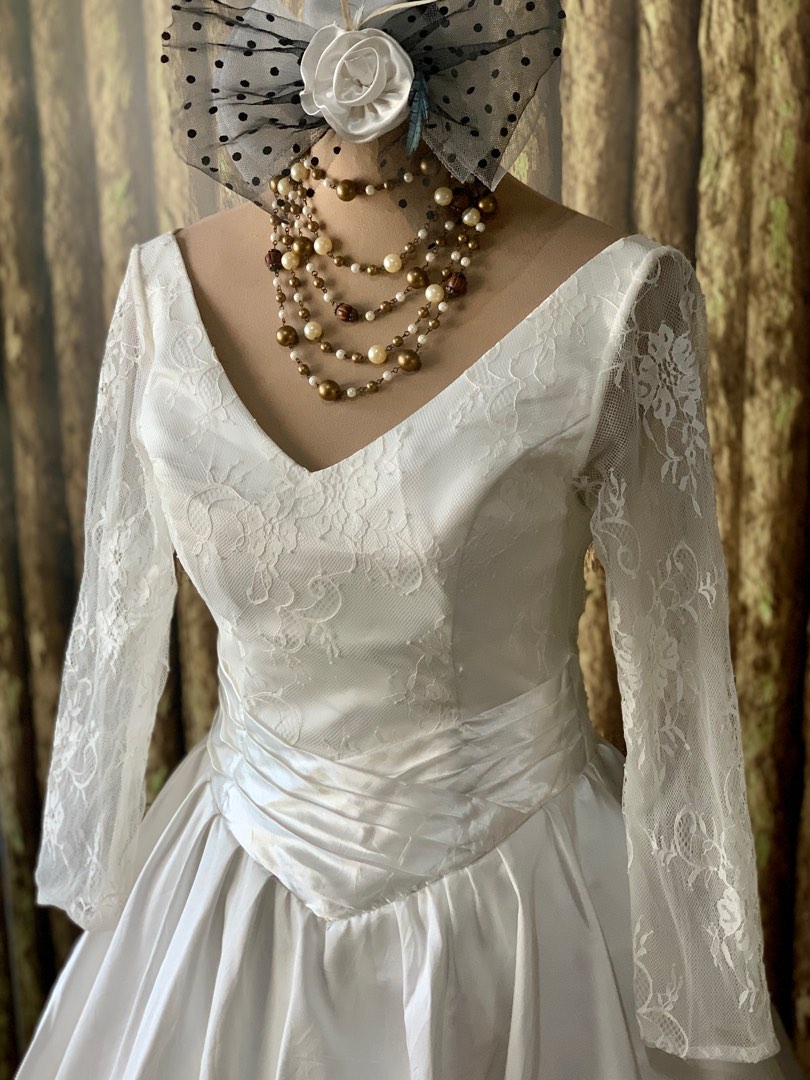 Ukay ivory white gown, Women's Fashion, Dresses & Sets, Evening dresses ...
