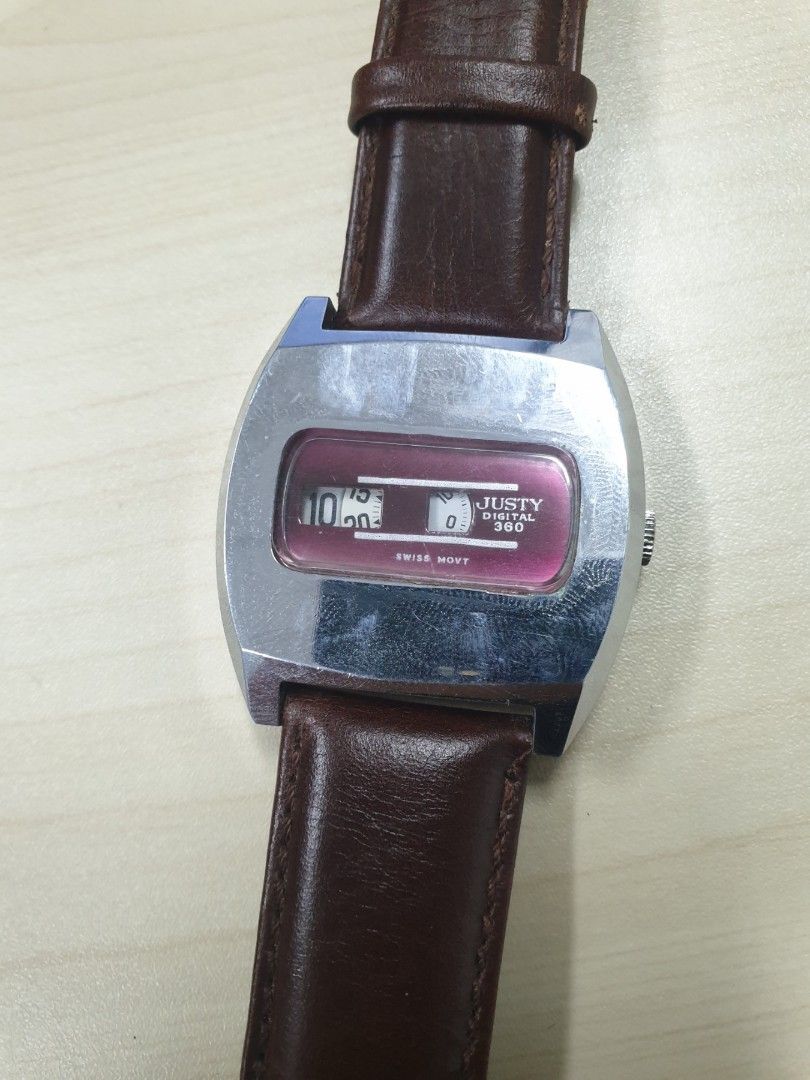 Vintage Jump hours Watch, Men's Fashion, Watches & Accessories, Watches ...