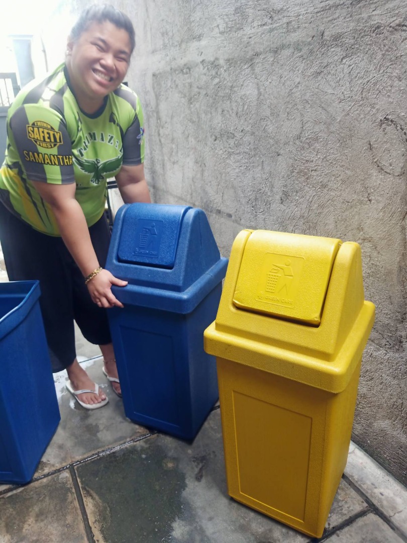 WASTE MASTER TRASH BIN, Furniture & Home Living, Cleaning & Homecare ...