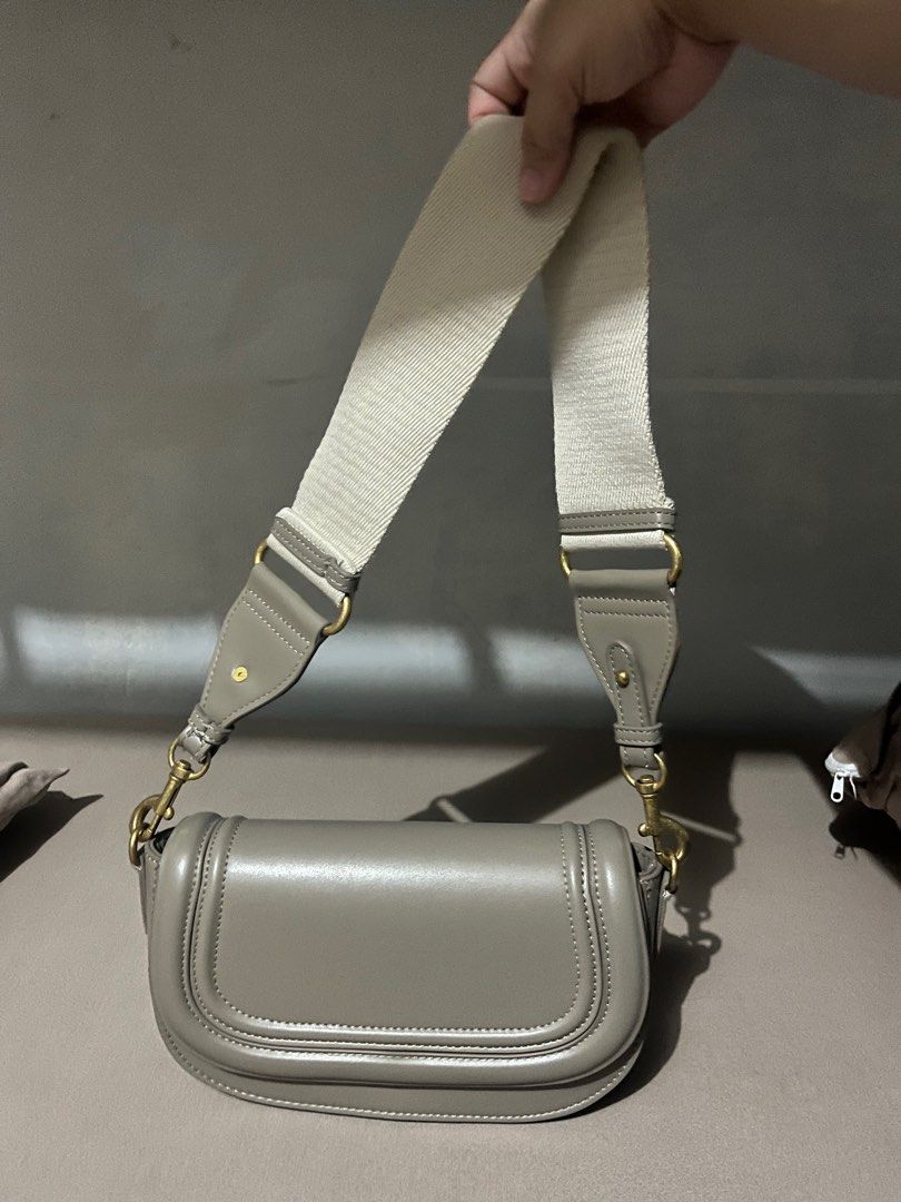 ZARA WIDE STRAP TIKTOK VIRAL BAG, Women's Fashion, Bags & Wallets ...