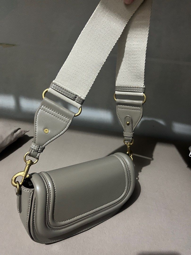 ZARA WIDE STRAP TIKTOK VIRAL BAG, Women's Fashion, Bags & Wallets ...