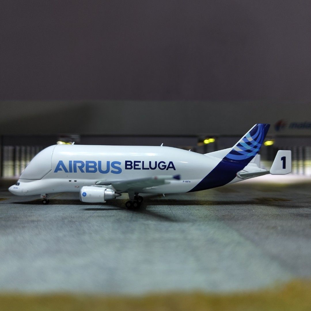 1:400 JC Wings Airbus A300-600ST Beluga, Hobbies & Toys, Memorabilia & Collectibles, Vintage ...