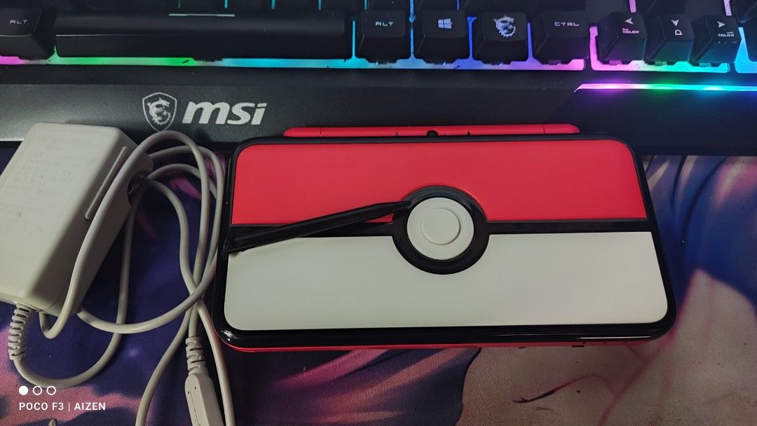 2DS Pokeball Limited Edition CFW full of Pokemon games, Video Gaming ...
