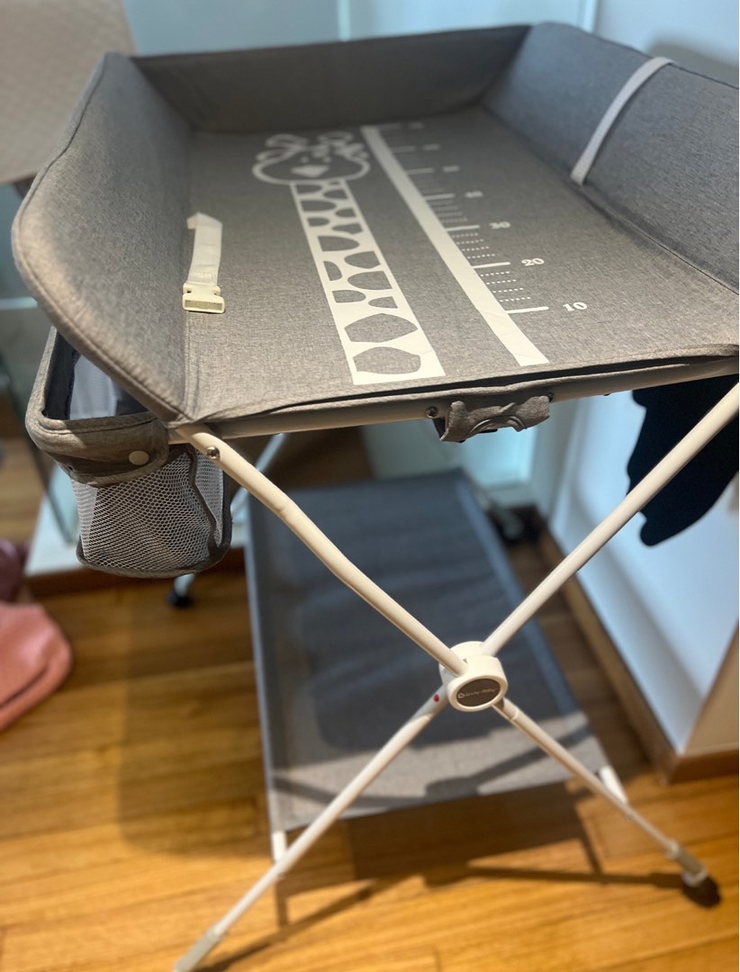 Baby Diaper changer, Babies & Kids, Bathing & Changing, Other Baby ...