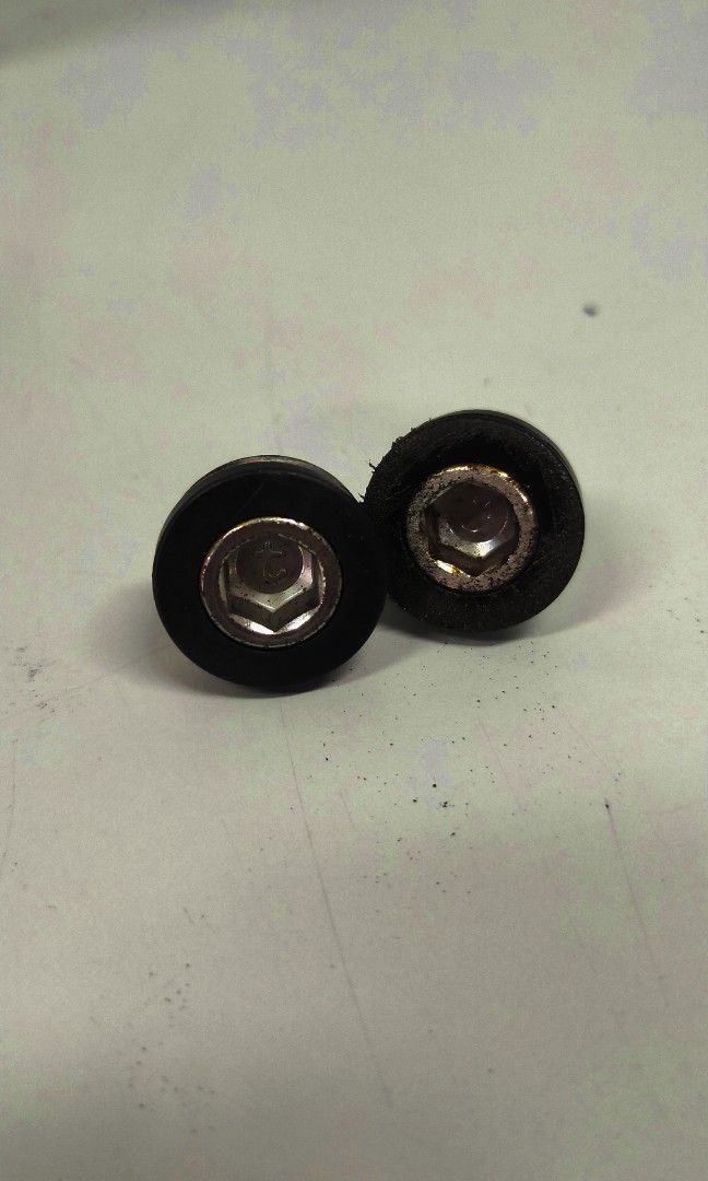 Brompton bottom bracket, Sports Equipment, Bicycles & Parts, Parts ...