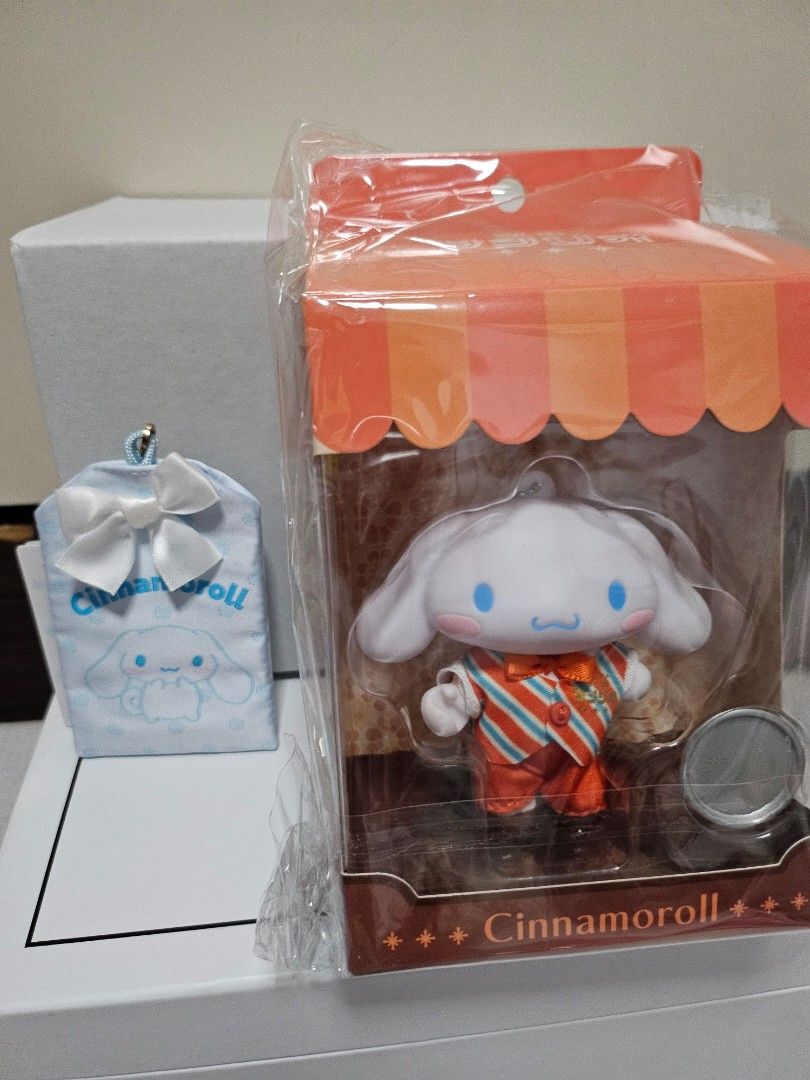 Cinnamoroll set (japan), Hobbies & Toys, Memorabilia & Collectibles ...