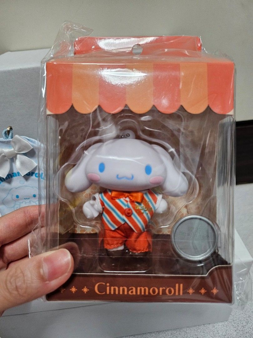 Cinnamoroll set (japan), Hobbies & Toys, Memorabilia & Collectibles ...