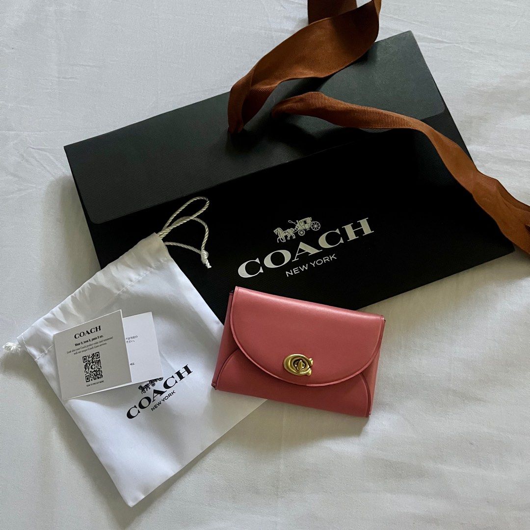 Coach Pink Turnlock Card Case Card Holder, Women's Fashion, Bags ...