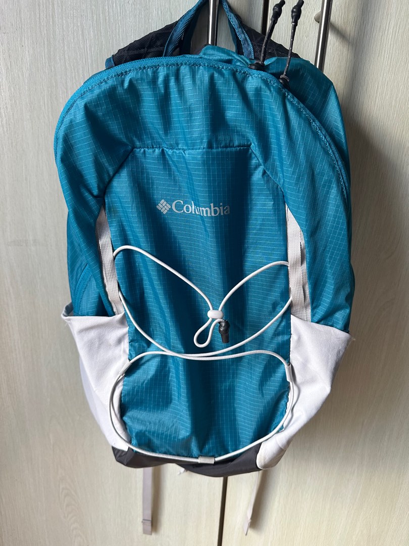 Columbia backpack - unisex, Men's Fashion, Bags, Backpacks on Carousell