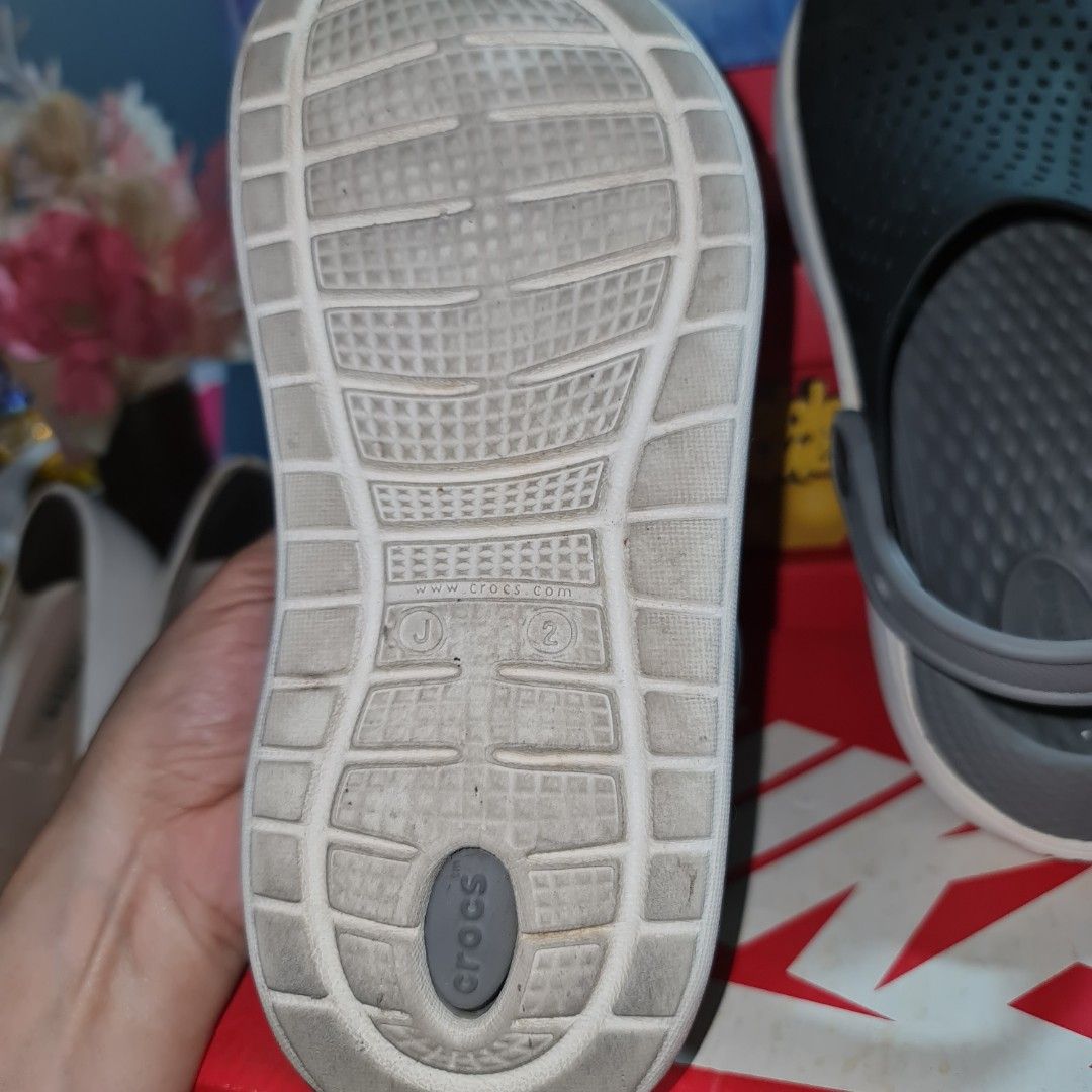 Crocs Lite ride/ size: j2 (original), Babies & Kids, Babies & Kids ...