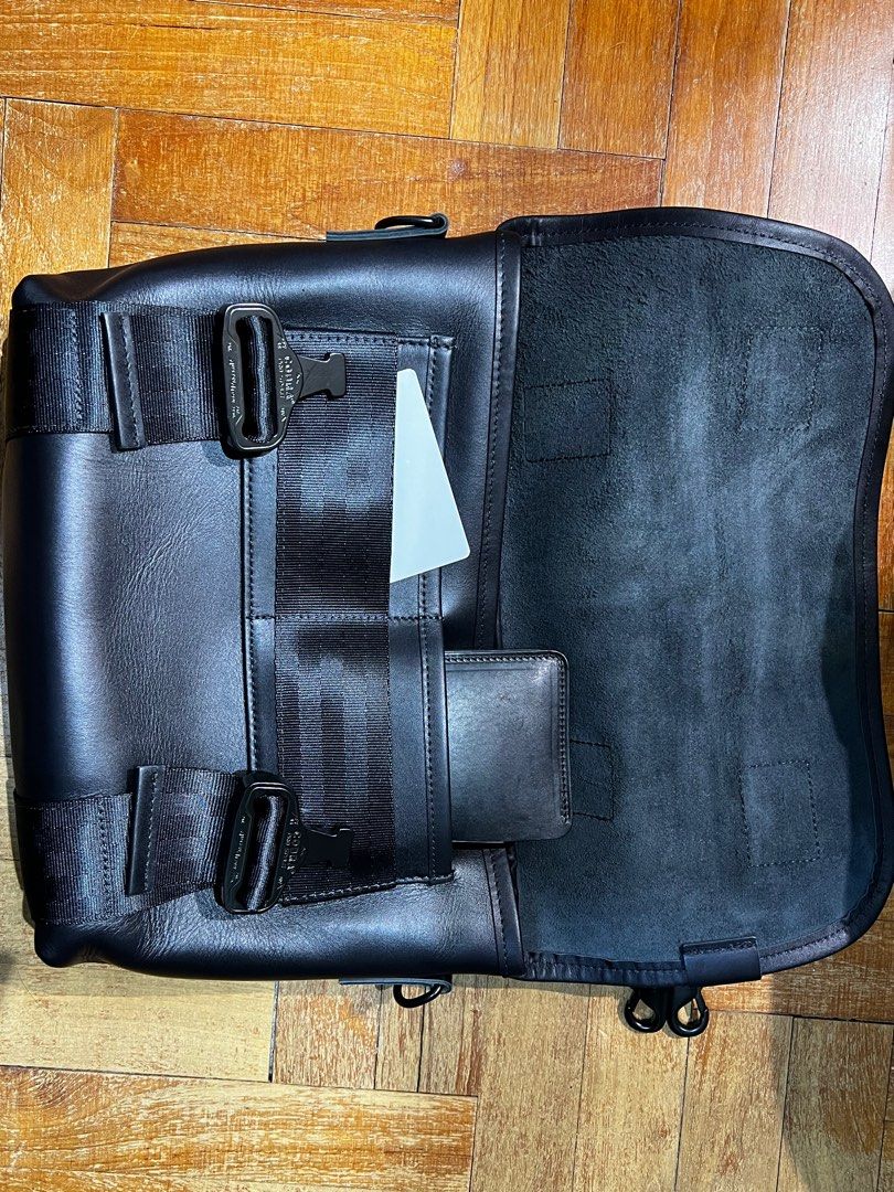 Defy Recon Mini Black Horween Calf Leather, Men's Fashion, Bags, Sling ...