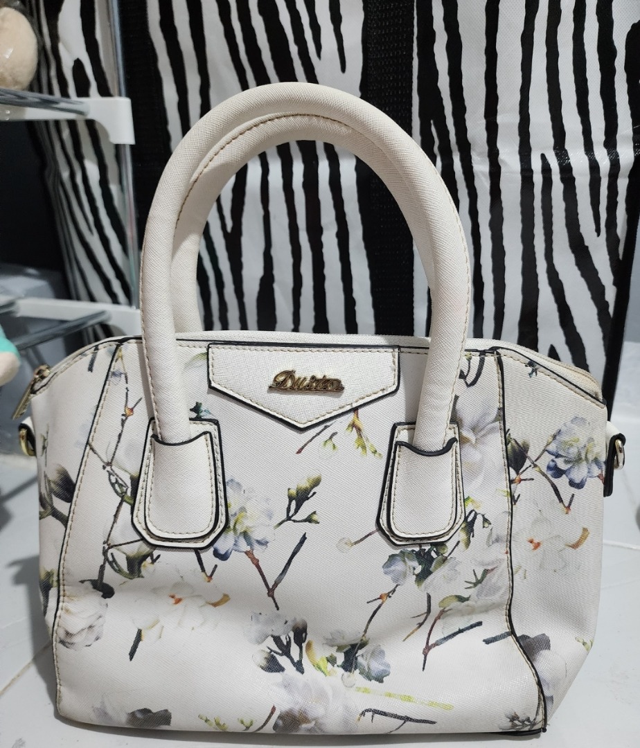 DUSTO BAG, Women's Fashion, Bags & Wallets, Shoulder Bags on Carousell