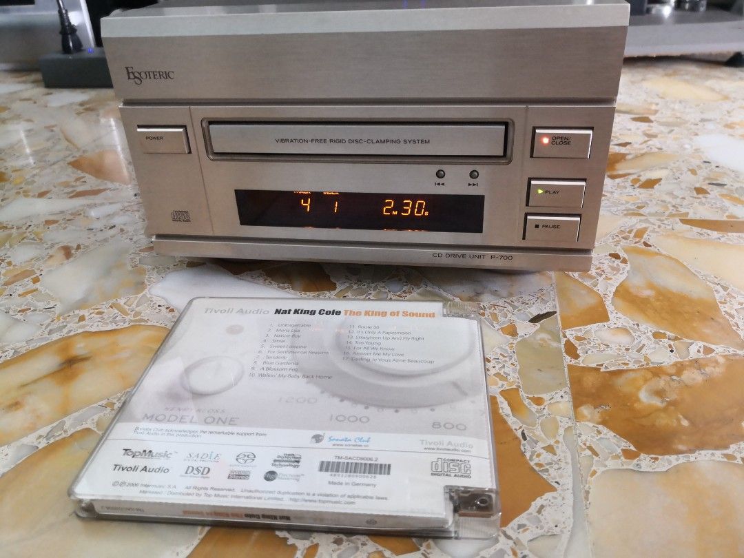 Esoteric P-700 CD transport, Audio, Other Audio Equipment on Carousell