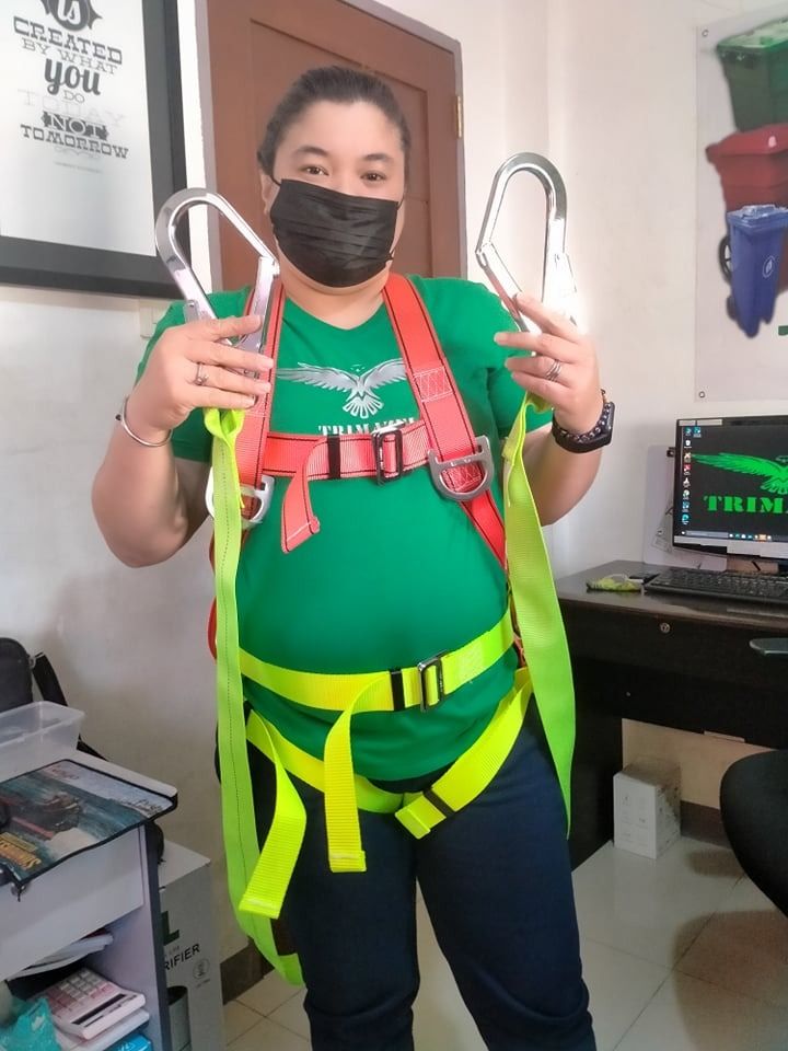FULL BODY HARNESS, Commercial & Industrial, Construction & Building ...