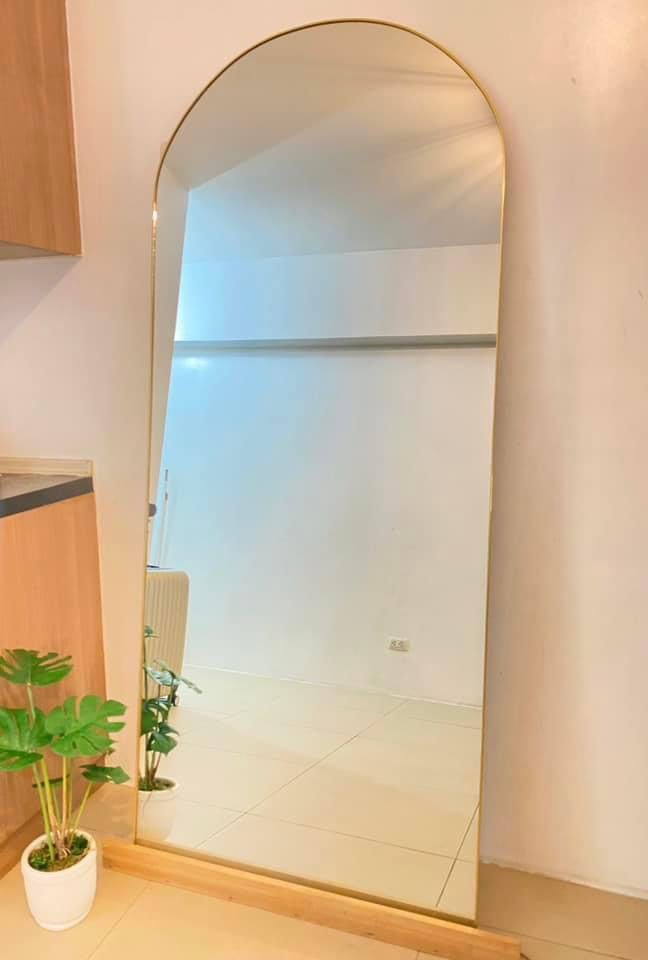 Full Body Mirror Aesthetic, Furniture & Home Living, Home Decor ...