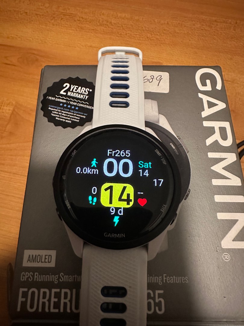 Garmin Forerunner 265 Full oled display with music, Mobile Phones ...