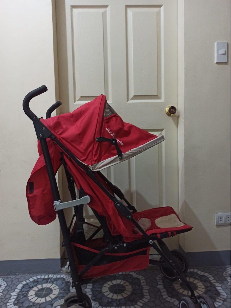 GIANT CARRIER STROLLER 0-5 years old, Babies & Kids, Going Out ...