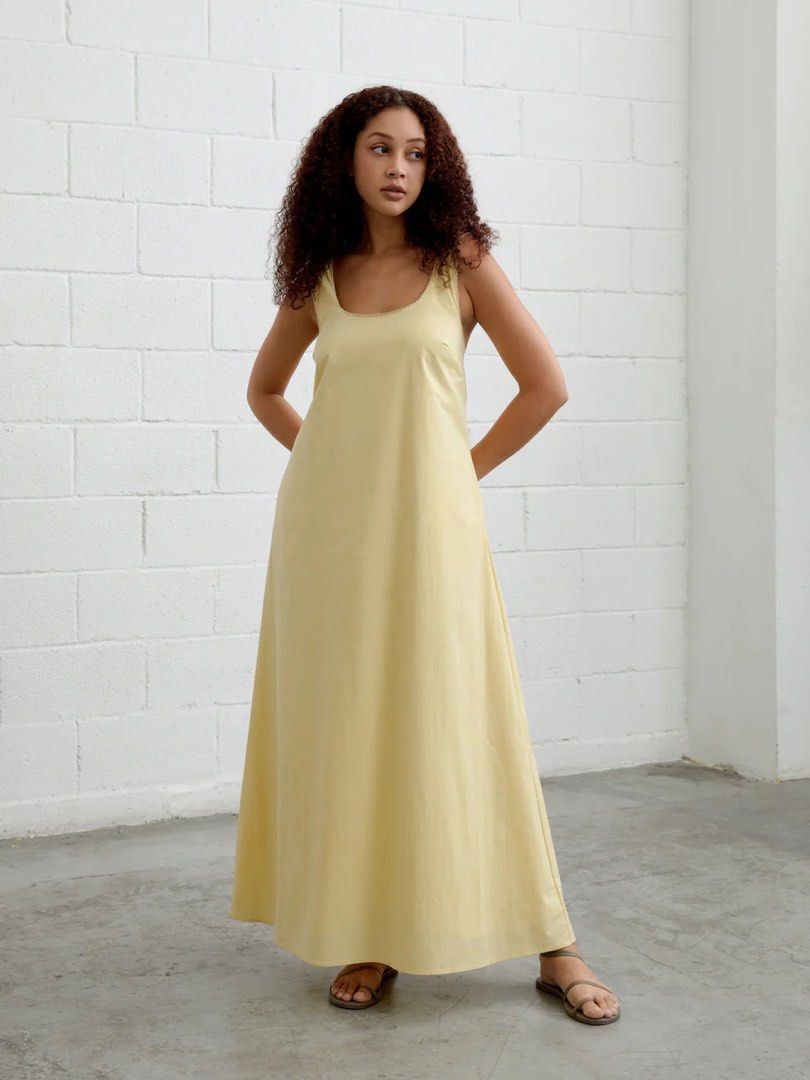 Good Addition GA Picot-Edged Halter Maxi Dress, Women's Fashion ...