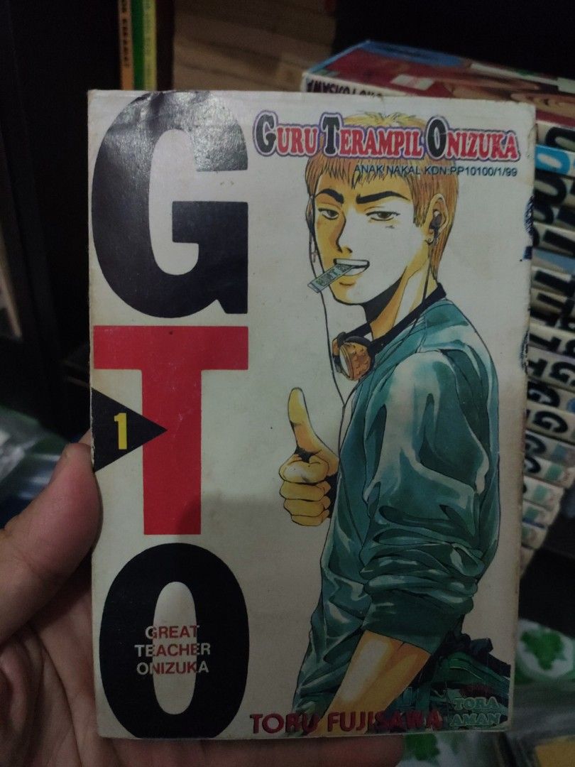 GTO (Great Teacher Onizuka) keluaran Tora Aman, Hobbies & Toys, Books & Magazines, Comics ...