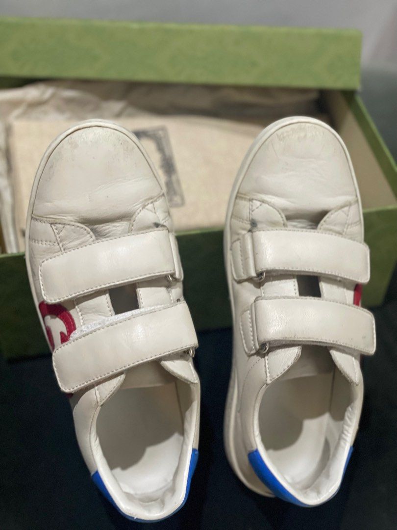 GUCCI White shoes, Babies & Kids, Babies & Kids Fashion on Carousell