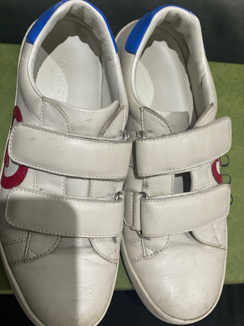 GUCCI White shoes, Babies & Kids, Babies & Kids Fashion on Carousell