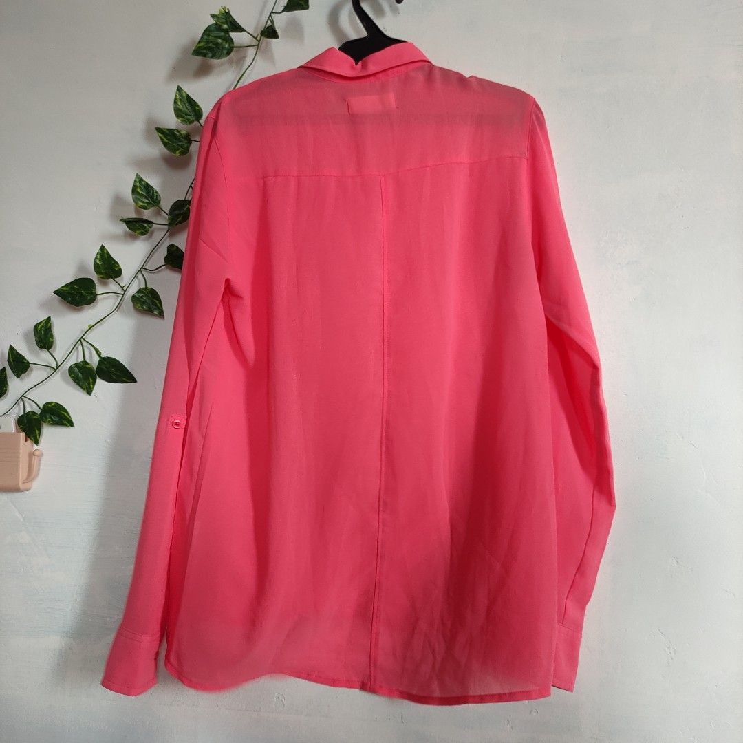 Hollister Neon Pink/Peach Button Down Polo, branded preloved thrifted ...