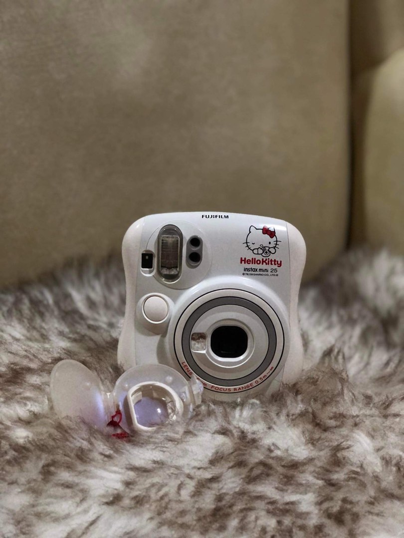 Instax Mini 25 Hello Kitty, Photography, Cameras on Carousell