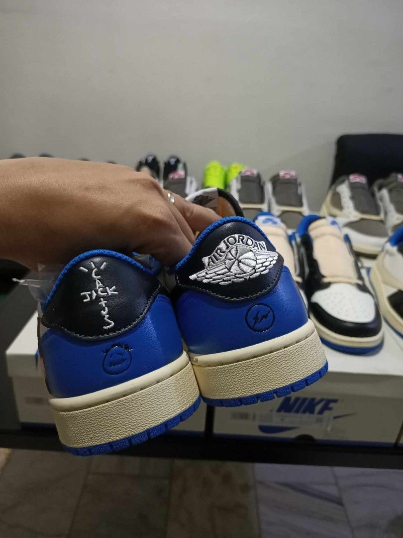 J1 LOW TRAVIS SCOTT " FRAGMENTS", Men's Fashion, Footwear, Sneakers on ...