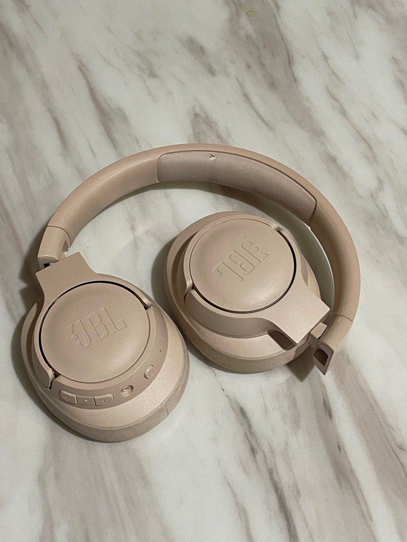 JBL Tune 710BT (Cream Blush), Audio, Headphones & Headsets on Carousell