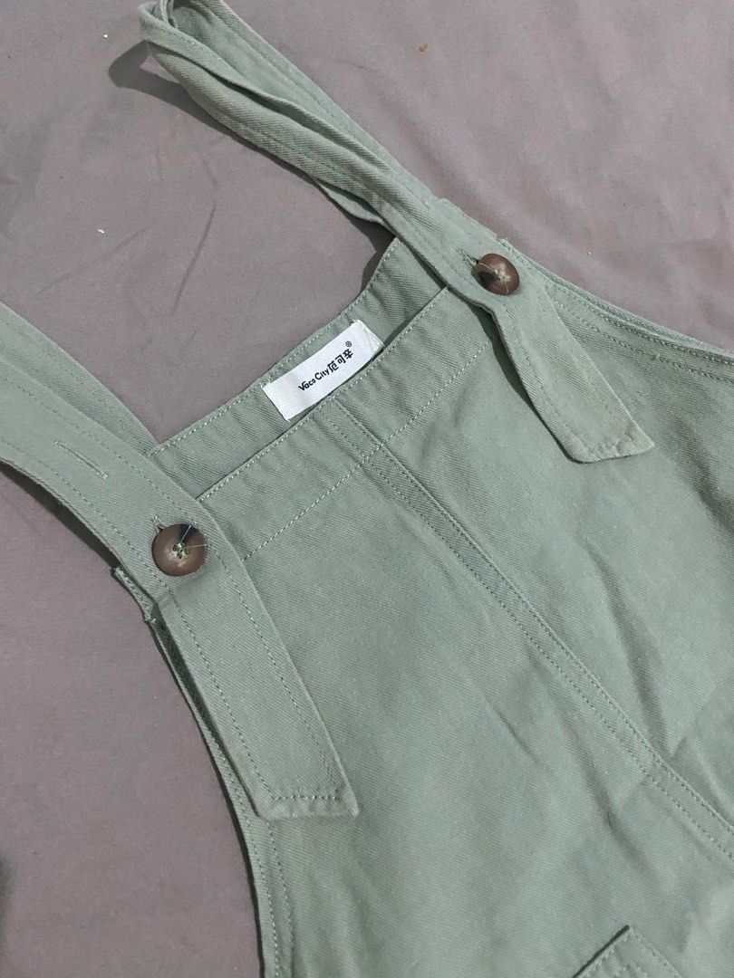 Jumper, Women's Fashion, Dresses & Sets, Rompers on Carousell