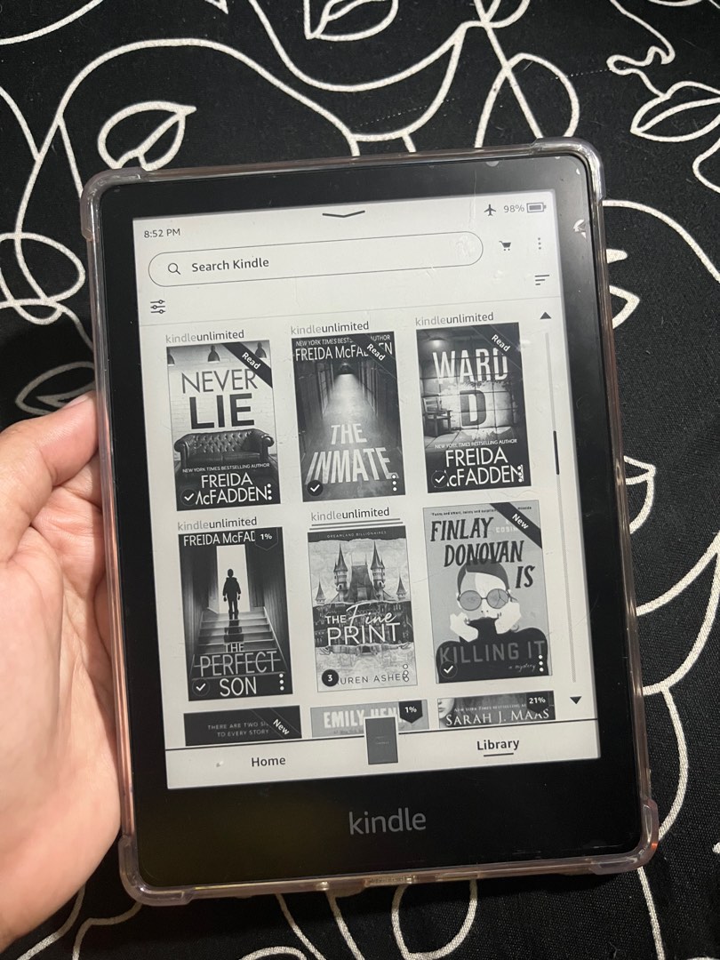 Kindle Paperwhite 5 11th Gen 8Gb, Mobile Phones & Gadgets, E-Readers on ...