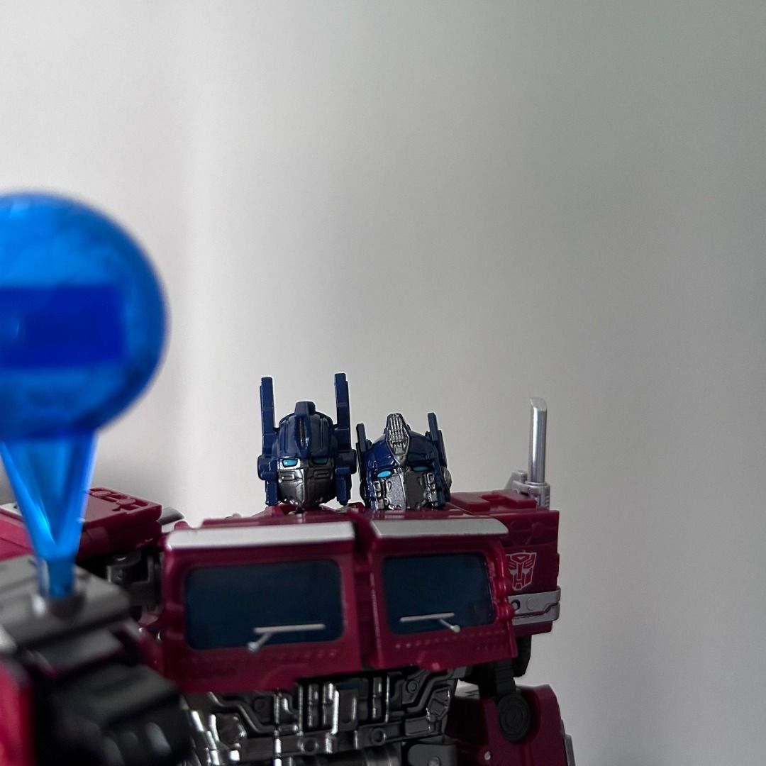 KO Transformers Optimus Prime BW TW1027 Bumblebee Movie, Hobbies & Toys ...