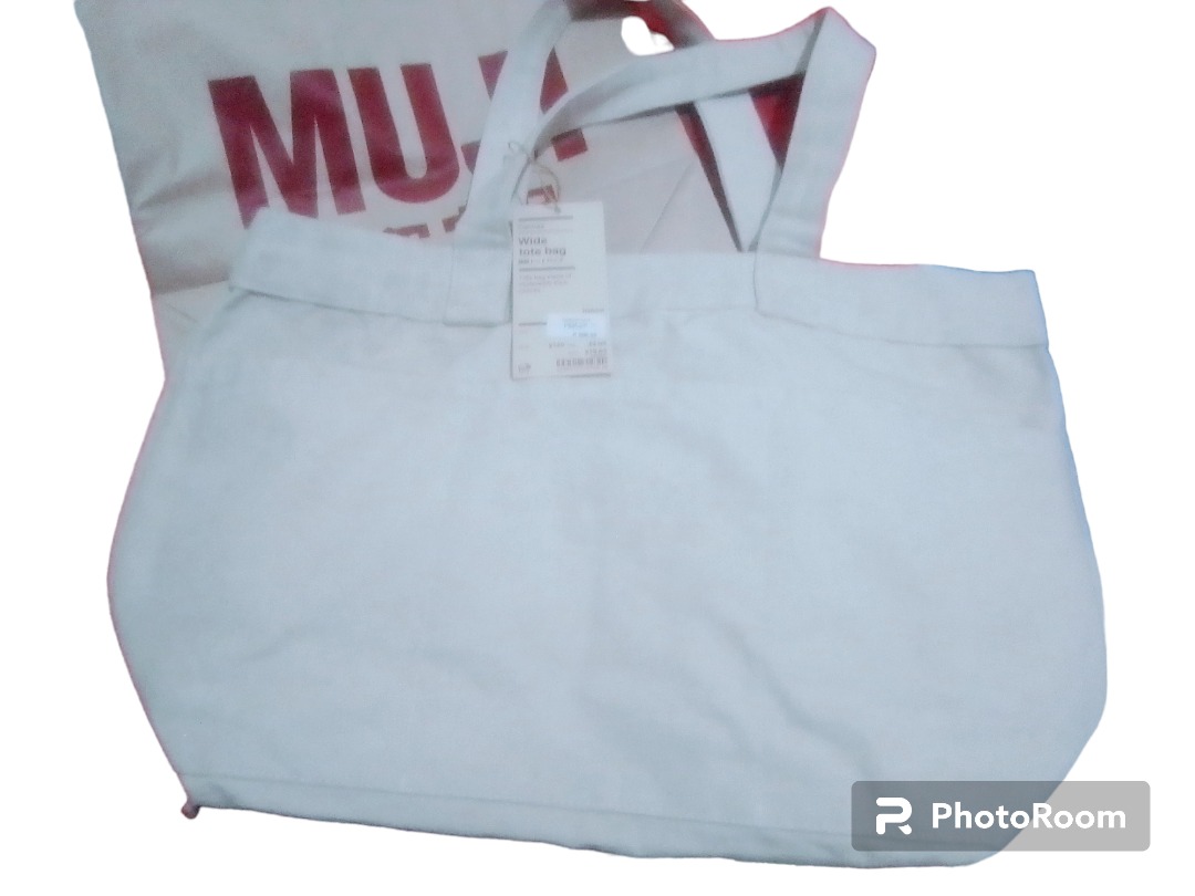 LEGIT MUJI CANVAS TOTE BAG ON SALE NOW 400, Women's Fashion, Bags & Wallets, Tote Bags on Carousell