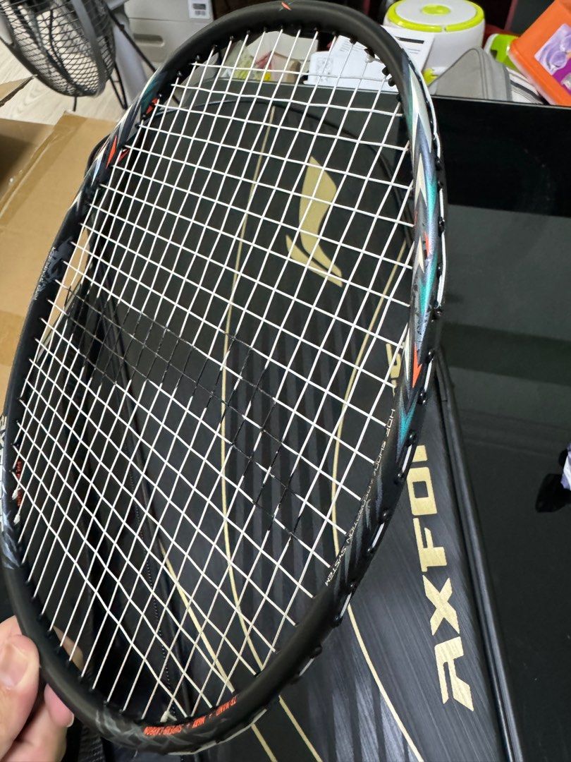 Lining Axforce 70 4UG5, Sports Equipment, Sports & Games, Racket & Ball ...