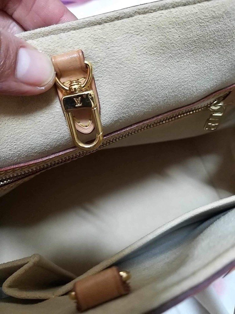 Loiuse vitton, Luxury, Bags & Wallets on Carousell