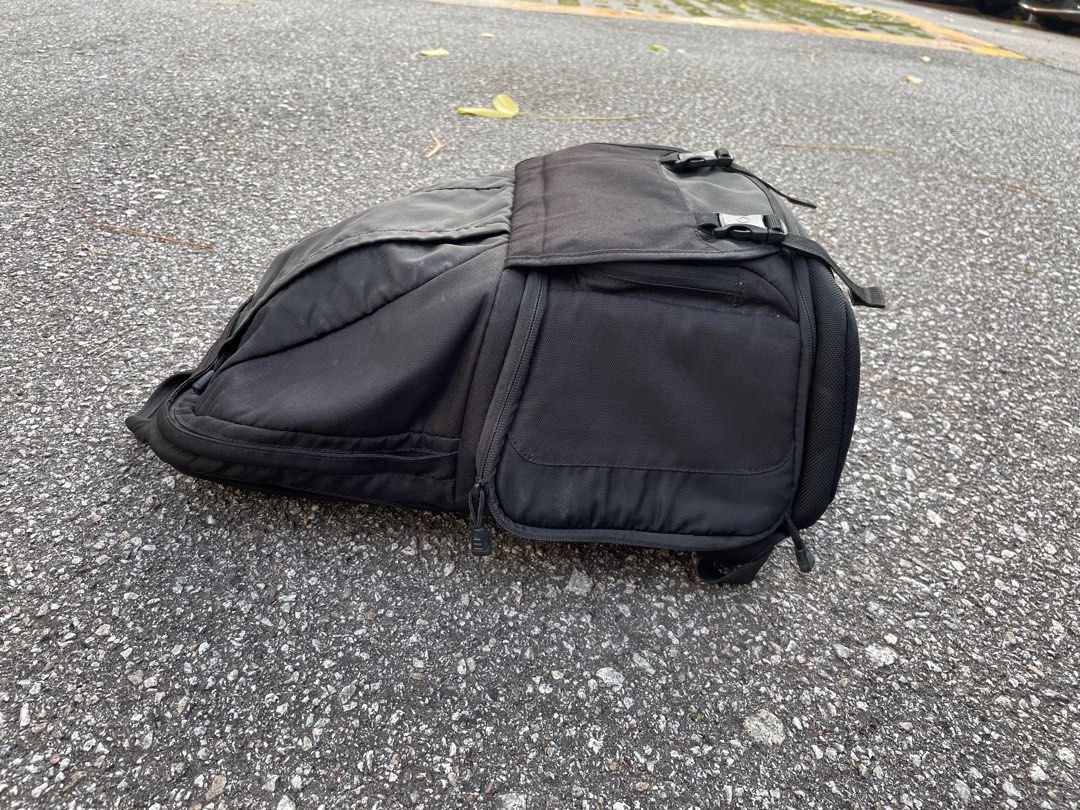 Lowepro Fastpack 200 Camera Bag, Photography, Photography Accessories ...