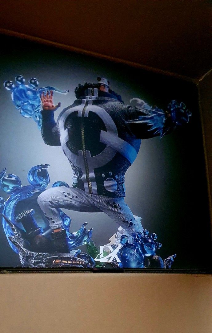 LX studio Bartolomew Kuma POP scale GK (Blue version), Hobbies & Toys ...