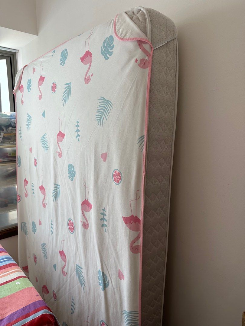 Maxi Coil Queen Size Mattress, Furniture & Home Living, Furniture, Bed ...