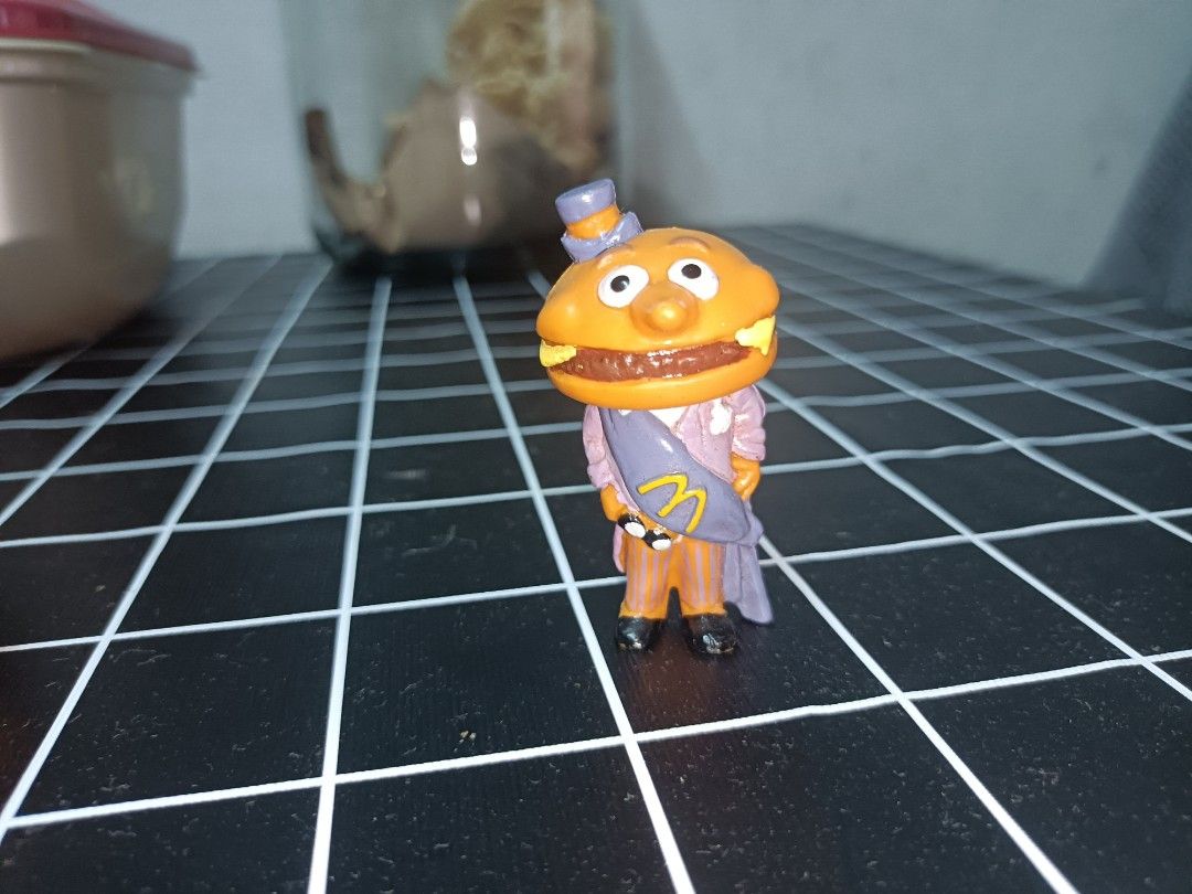 Mayor mc cheese 1985 vintage McD, Hobbies & Toys, Toys & Games on Carousell