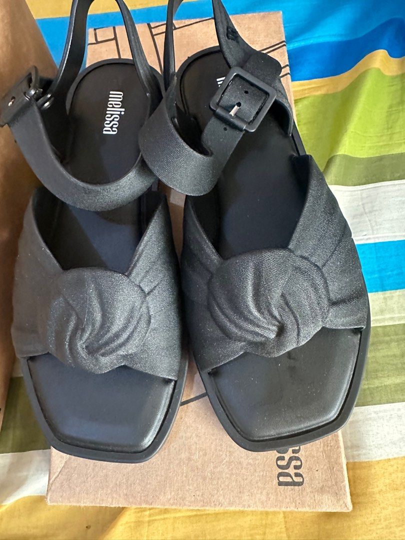 Melissa, Women's Fashion, Footwear, Flats & Sandals on Carousell